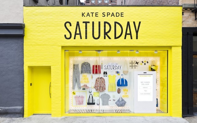 Digital Storefronts in Physical Properties - JLL Retail Blog